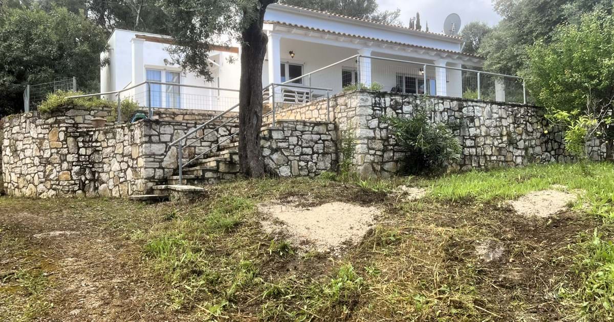OLIVE GROVE HOUSE, Roda, Corfu